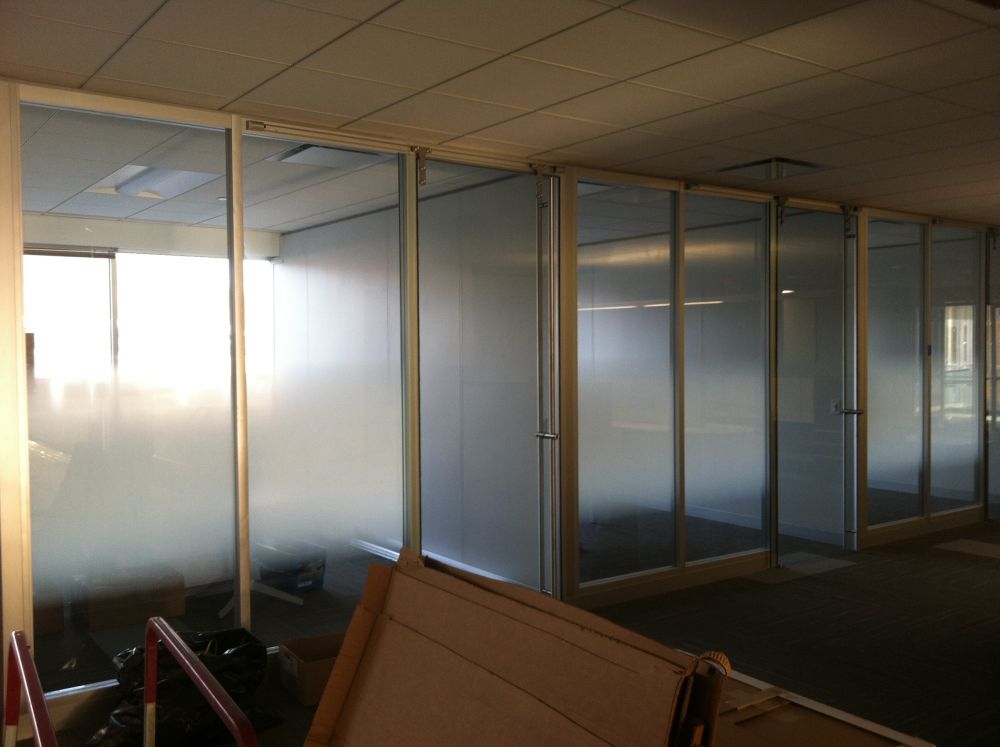 SXJ-0548 Dual Feather Gradient 60" High: Decorative Films, LLC.